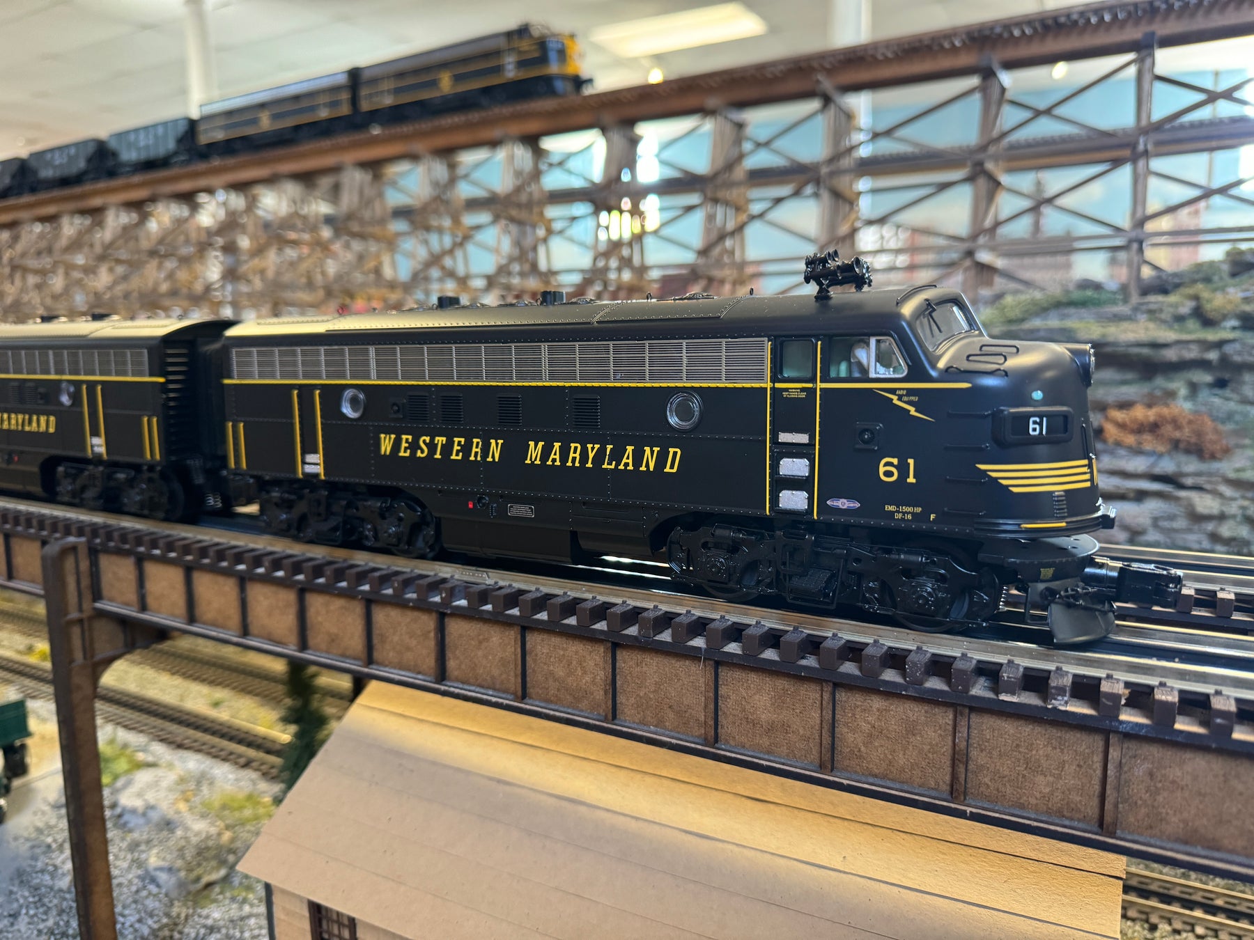MTH Diesel Engines - In Stock – Page 4 – MrMuffin'sTrains