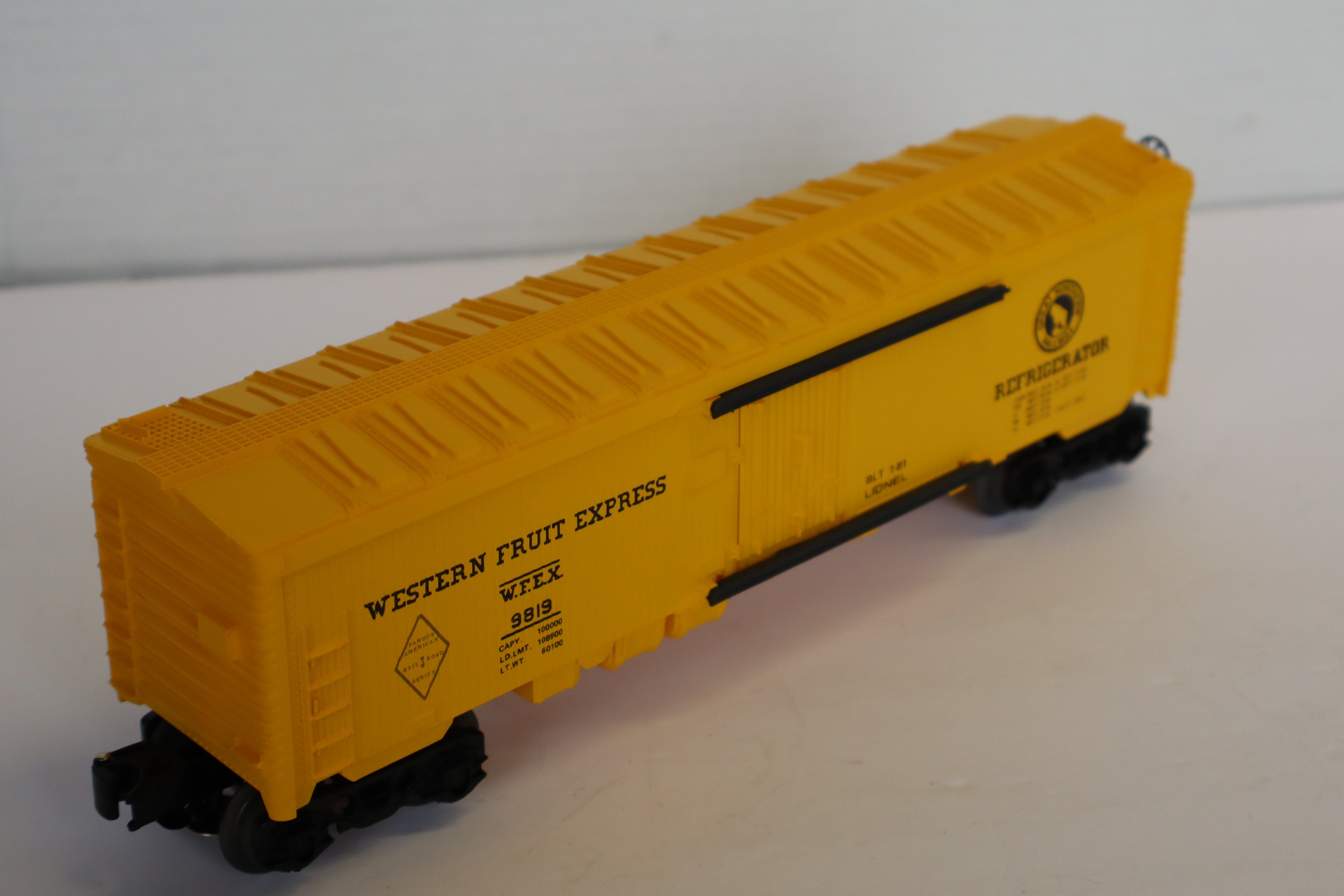 Lionel 6-9819 Famous American Railroad Great Northern Western Fruit Ex ...