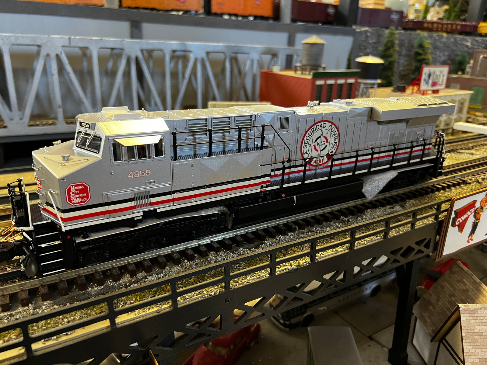 Lionel Diesel Engines - In Stock – Page 3 – MrMuffin'sTrains