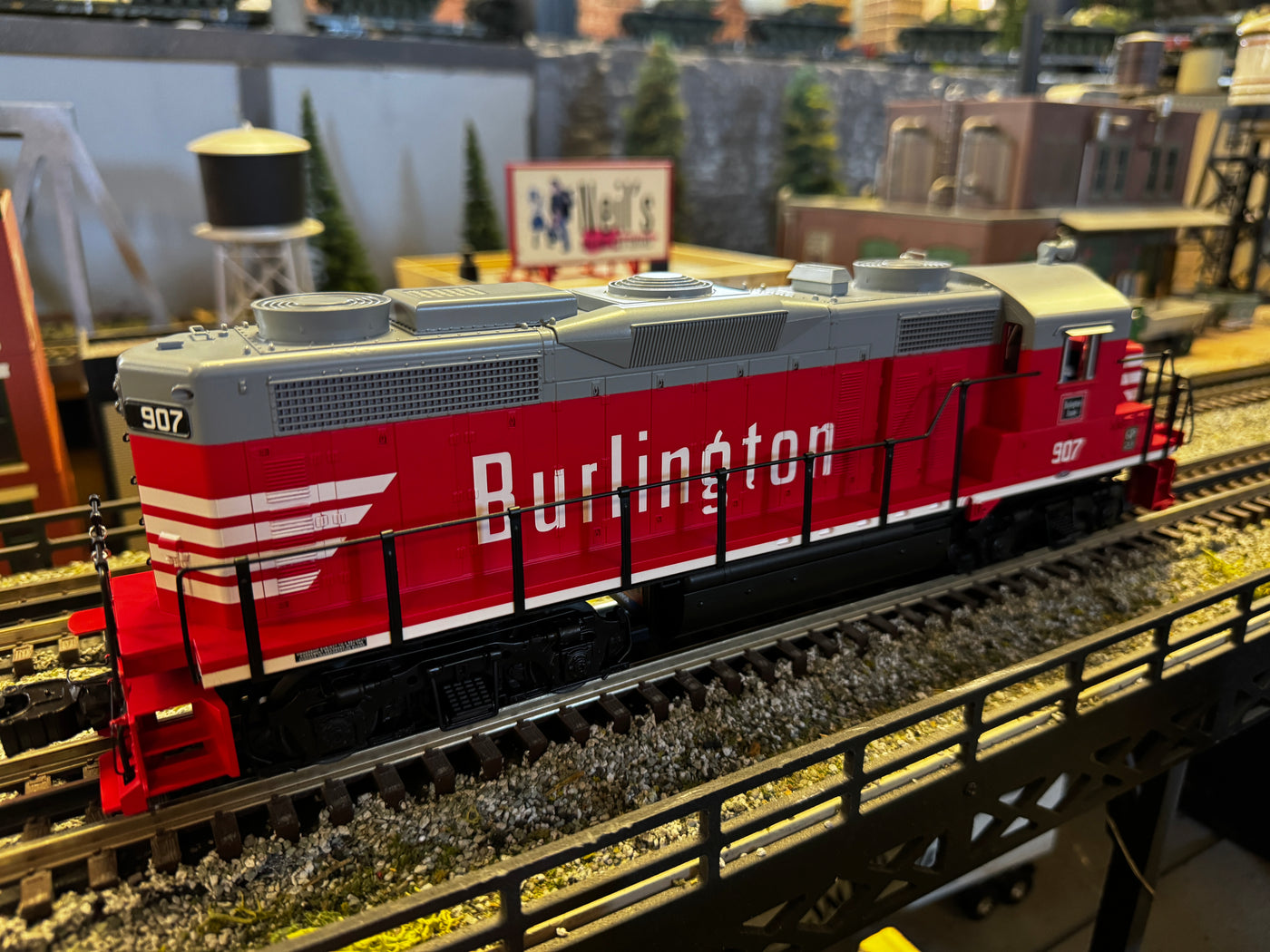 Lionel Diesel Engines - In Stock – Page 4 – MrMuffin'sTrains
