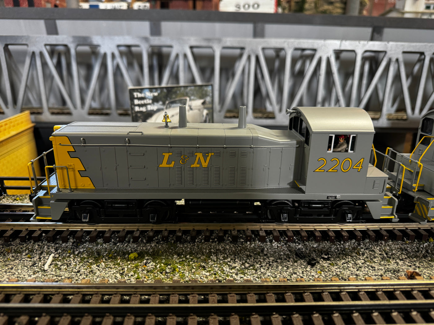 MTH 30-21145-1 - EMD NW-2 Switcher Diesel Engine "Louisville & Nashvil ...