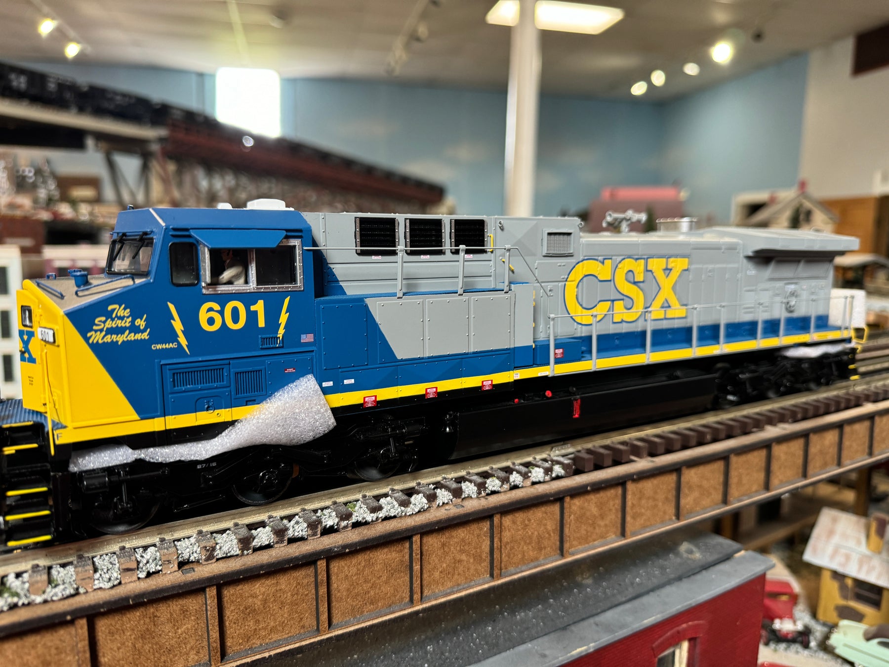 MTH 20-21740-1 - AC4400cw Diesel Engine "CSX" #602 w/ PS3 (Hi-Rail Whe – MrMuffin'sTrains
