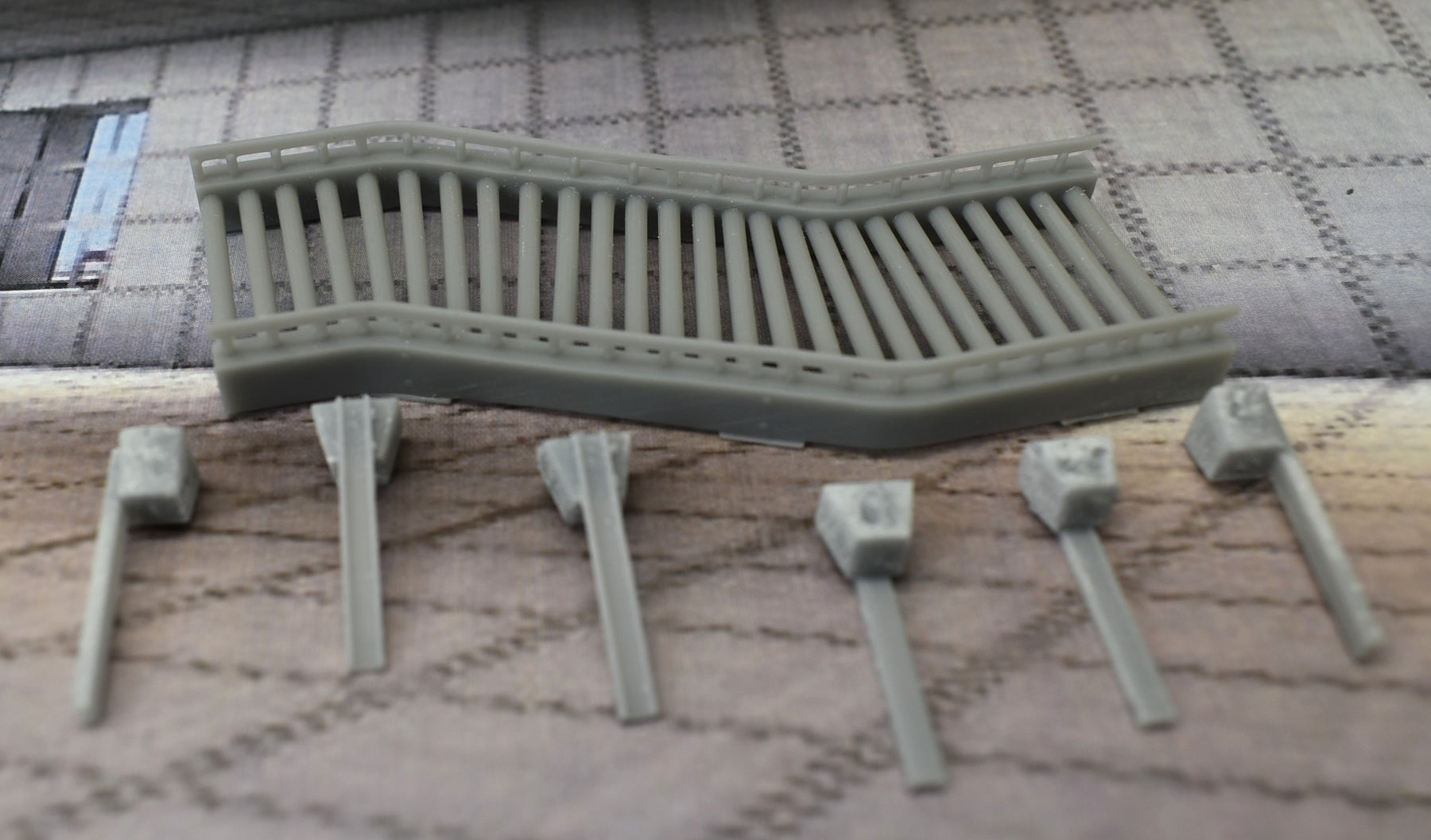 Phoenix Precision Models PPM-33681 - Roller Conveyor System - Right Be ...