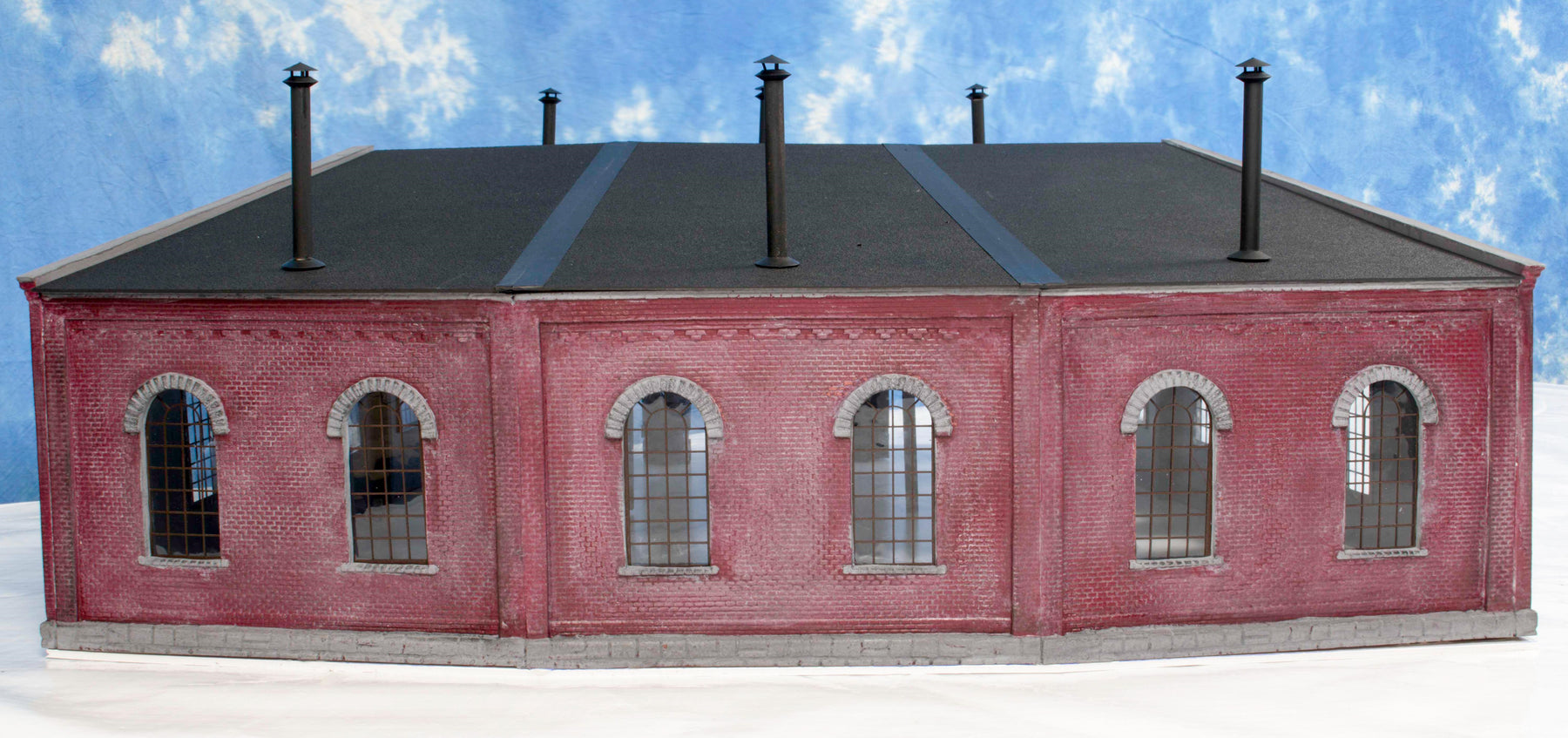 Korber Models #320 - O Scale - 3 Stall Locomotive Roundhouse Kit ...