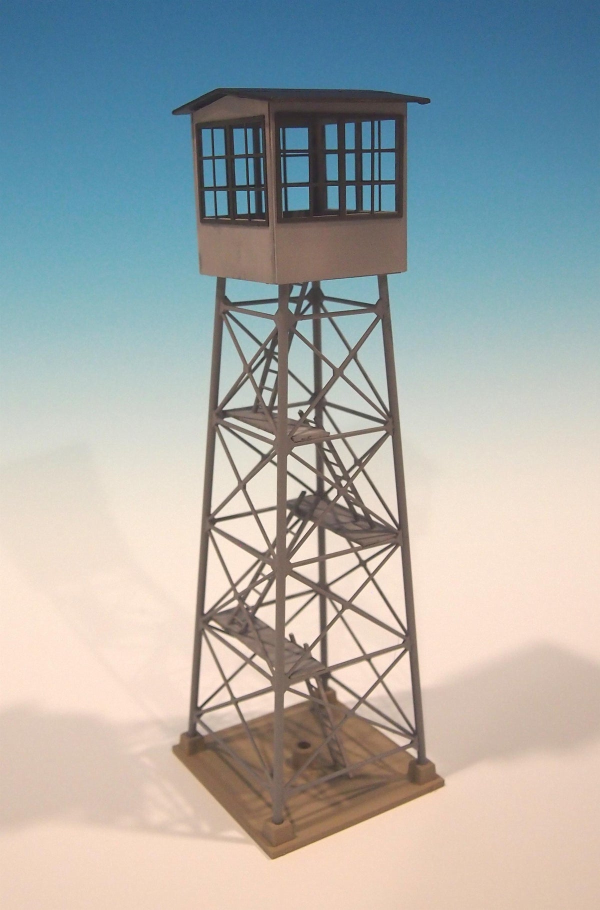 Korber Models #705 - O Scale - Fire Tower Kit – MrMuffin'sTrains