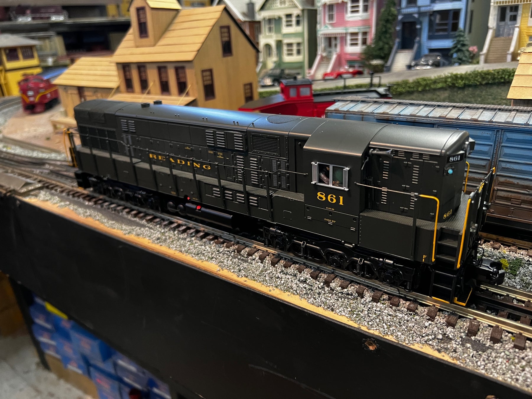 MTH Diesel Engines - In Stock – Page 2 – MrMuffin'sTrains