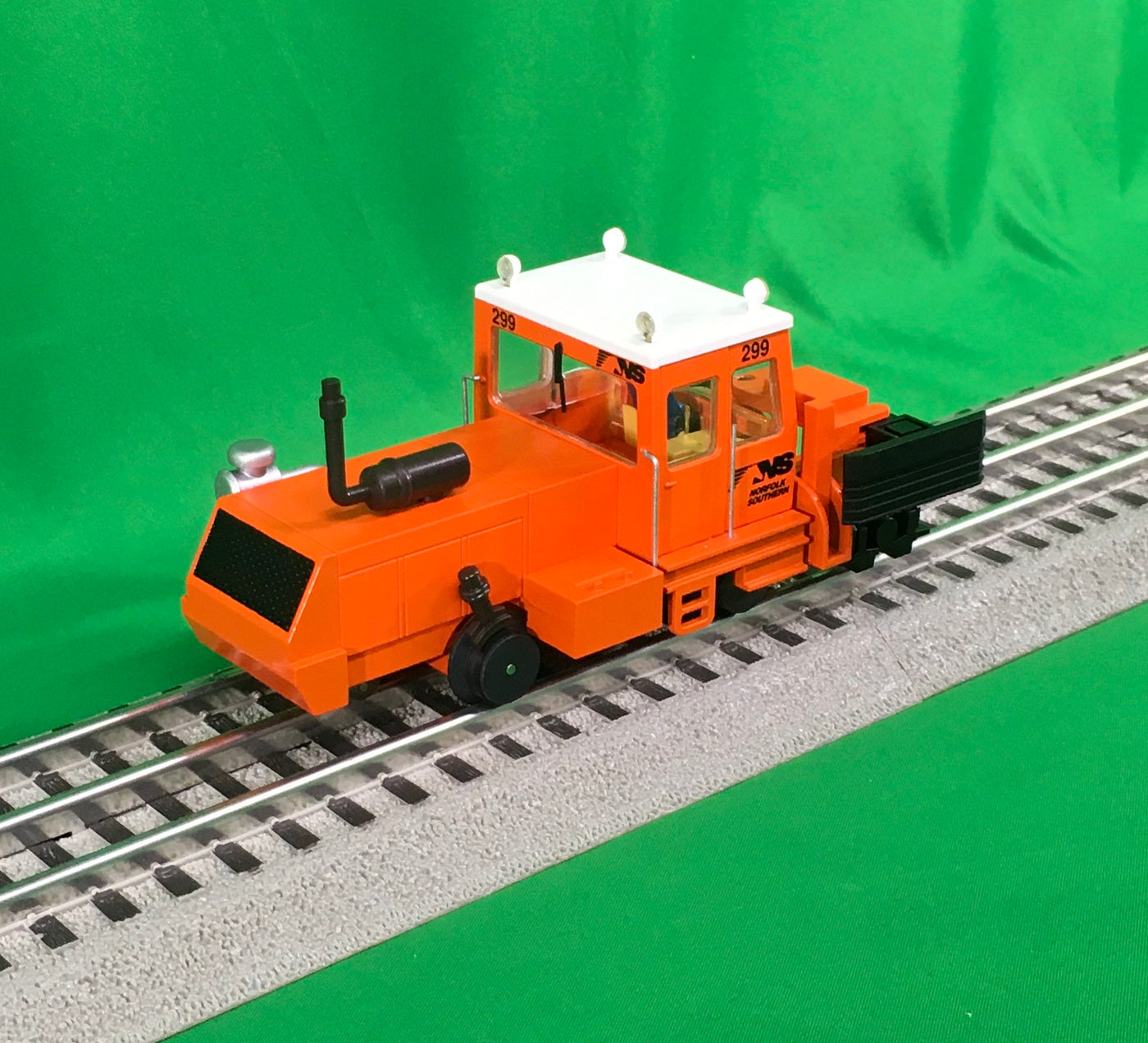 Lionel Diesel Engines - In Stock – MrMuffin'sTrains